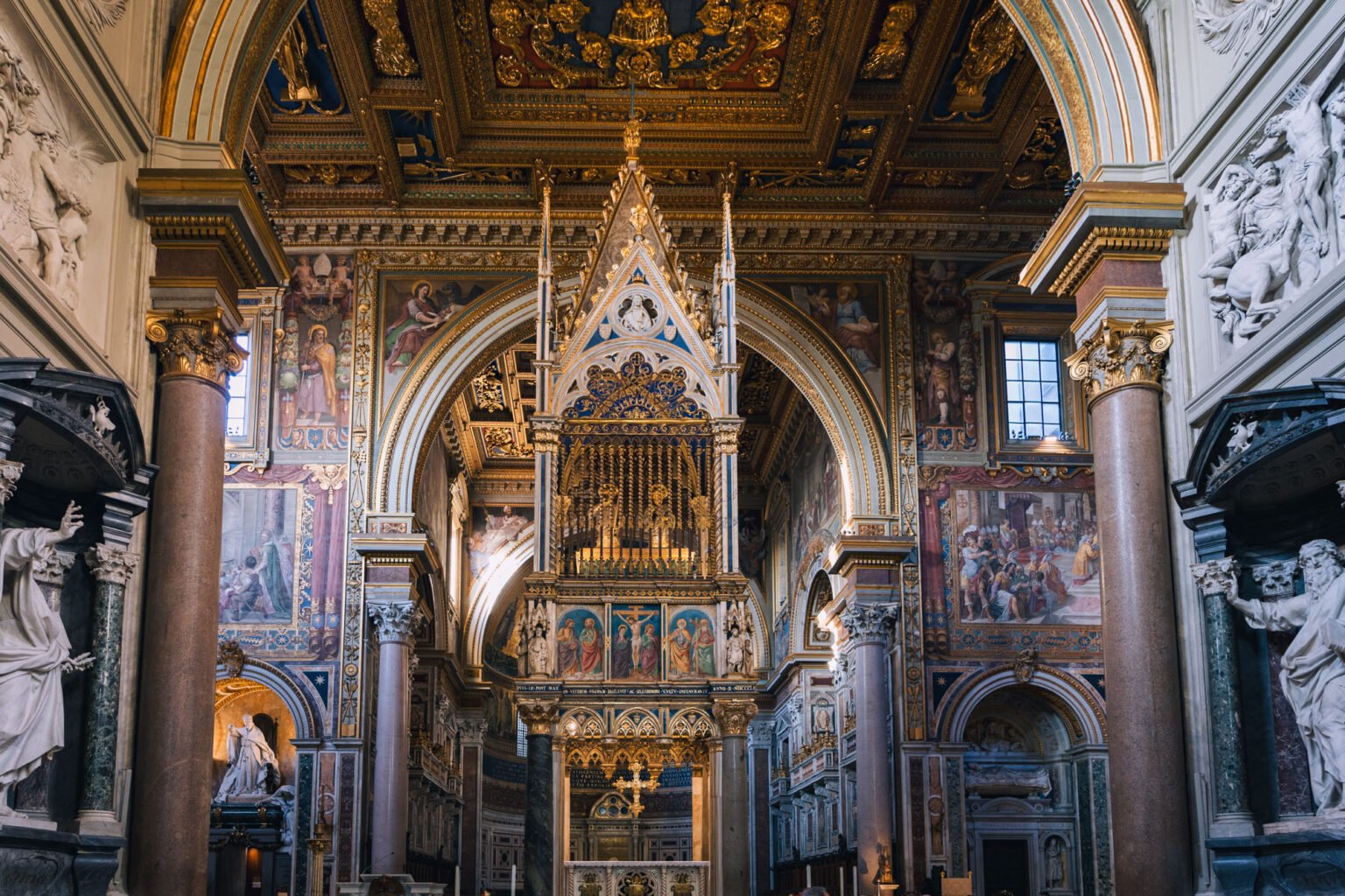 Visit Archbasilica of Saint John Lateran | Beautiful Photos!